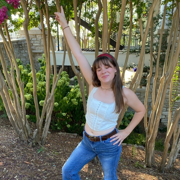 Anna's Closet (@anna_ba) | Poshmark